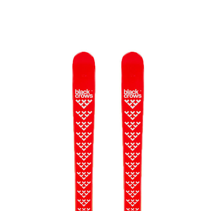 Skis Black Crows : modèles all-mountain, freeride, pistes
