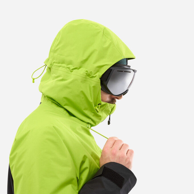 Cosmic Warm GORE-TEX – Warm, lightweight, and 100% recycled ski jacket