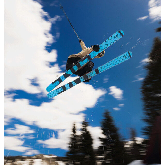 CHRONIC 101 Skis – Freestyle & All-Mountain