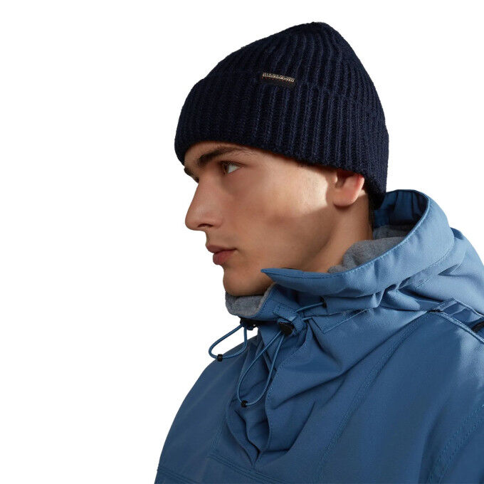 Gorro para hombre Napapijri Foli 3 Blu Marine: estilo urbano y comodidad invernal