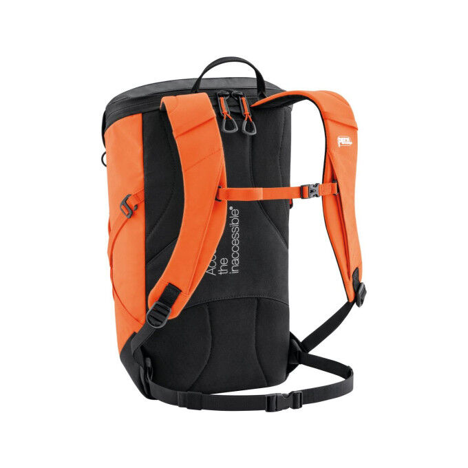 Petzl Bug 18 L Orange: the compact and versatile climbing bag
